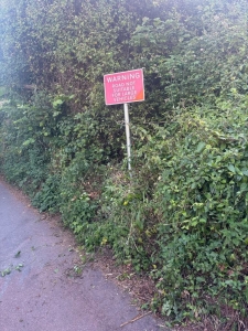 New Vehicle Warning Sign Installed – Stokeinteignhead Parish Council